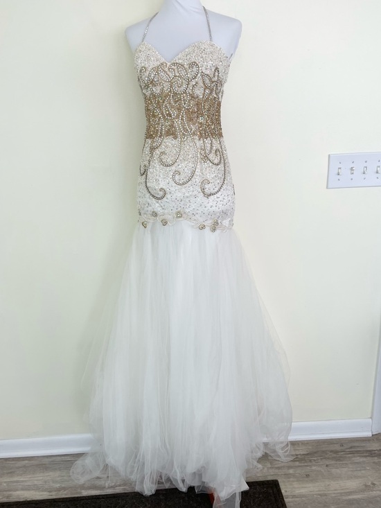 Sherri Hill | Dresses | Sherri Hill Sweetheart Beaded Bodice Tulle ...
